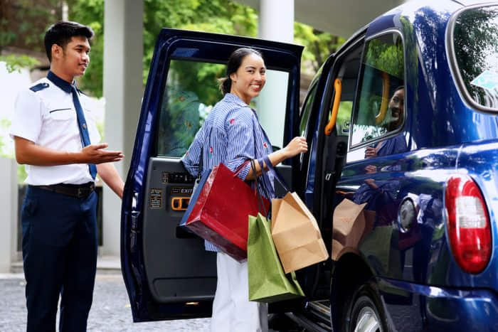 Grab ties up with CABB Introducing “Taxi VIP” service type| Grab TH