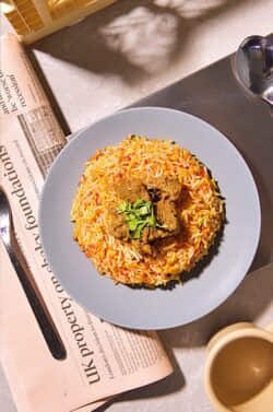 30 ร้านอาหารสามย่านที่ไม่ควรพลาด อร่อยครบรส อัพเดตปี 2568 | Grab TH