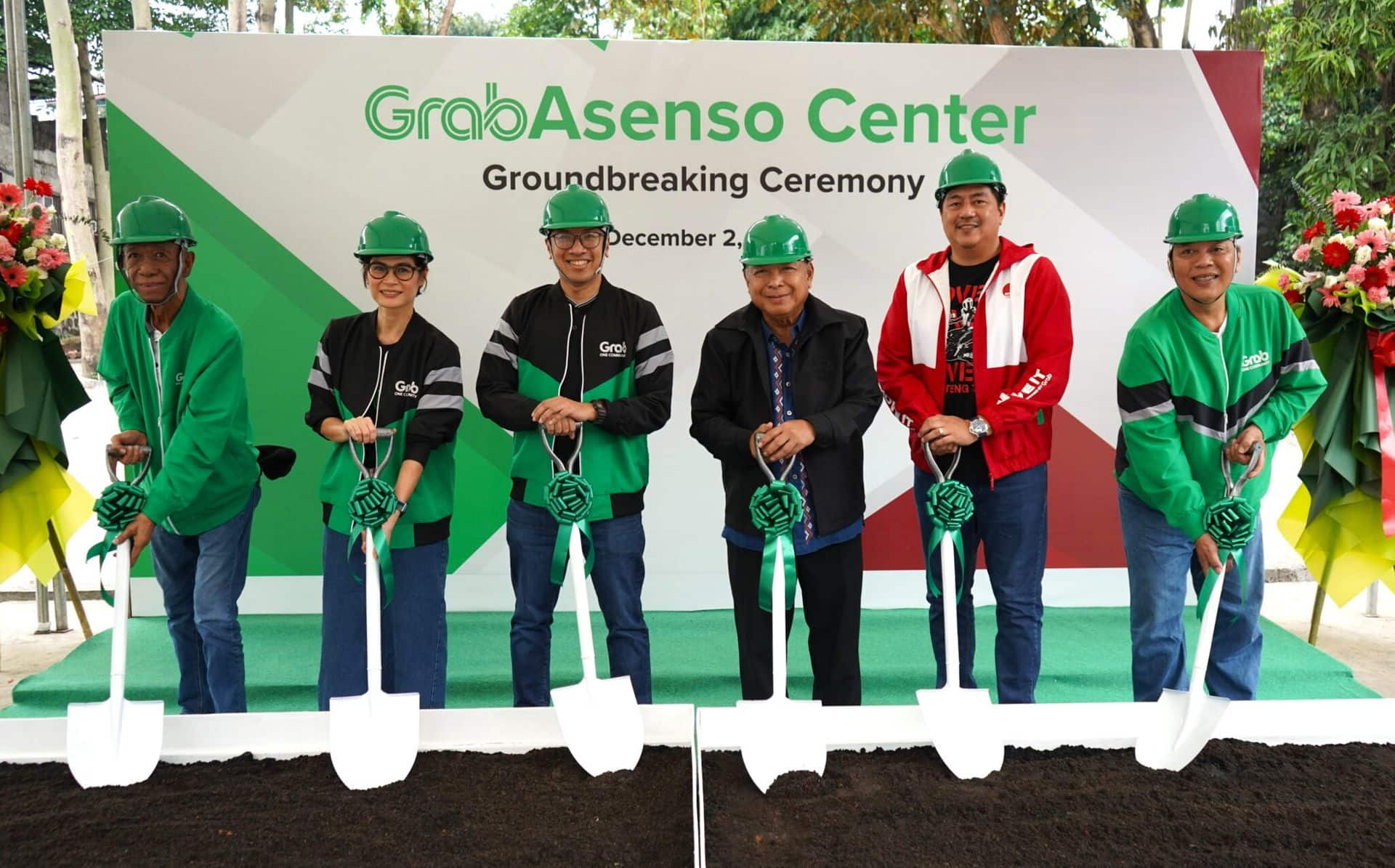 Grab Philippines Breaks Ground for New Livelihood Center | Grab PH