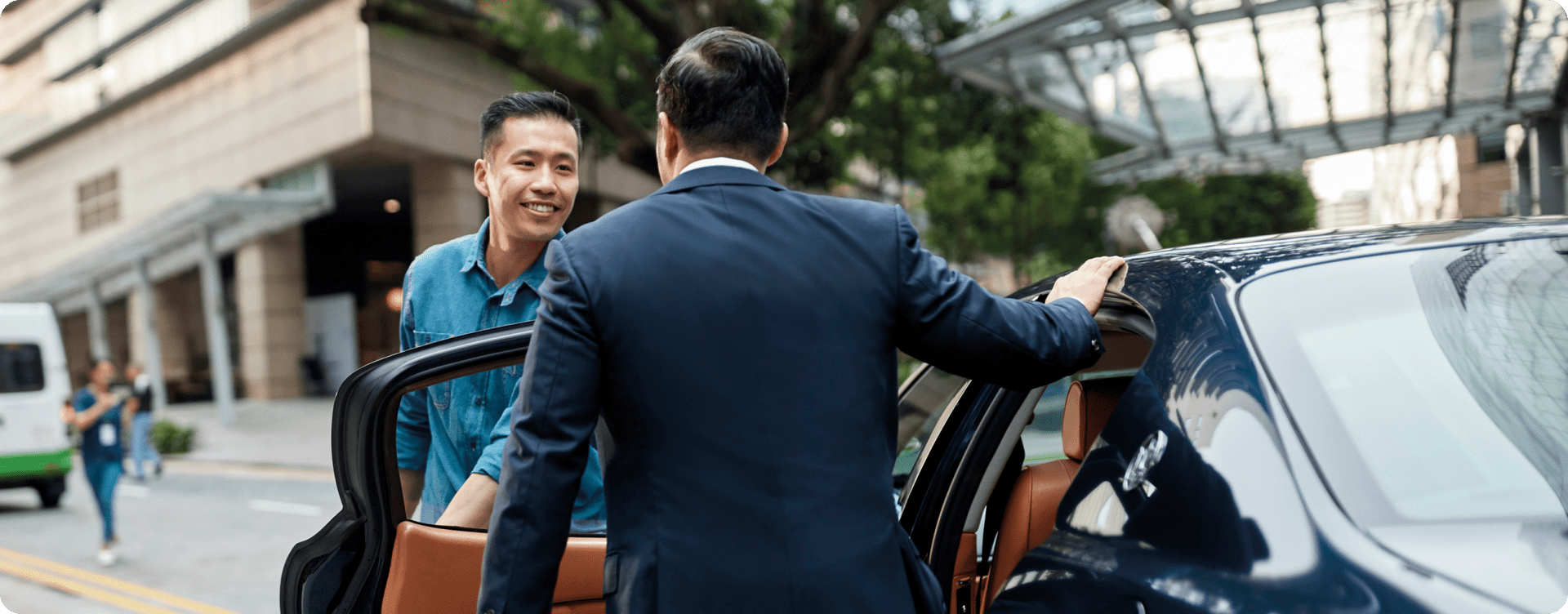 Safe and reliable Grab rides to move businesses forward | Grab SG