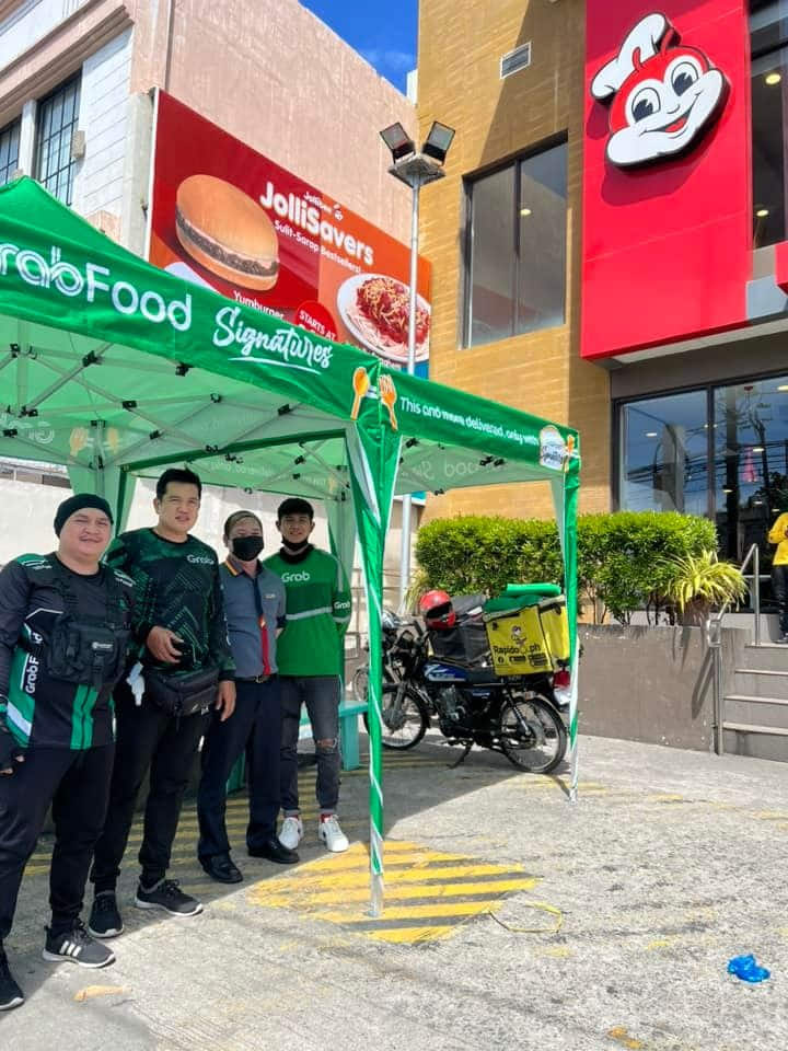 Grab lounges and rest stops for drivers to take breaks