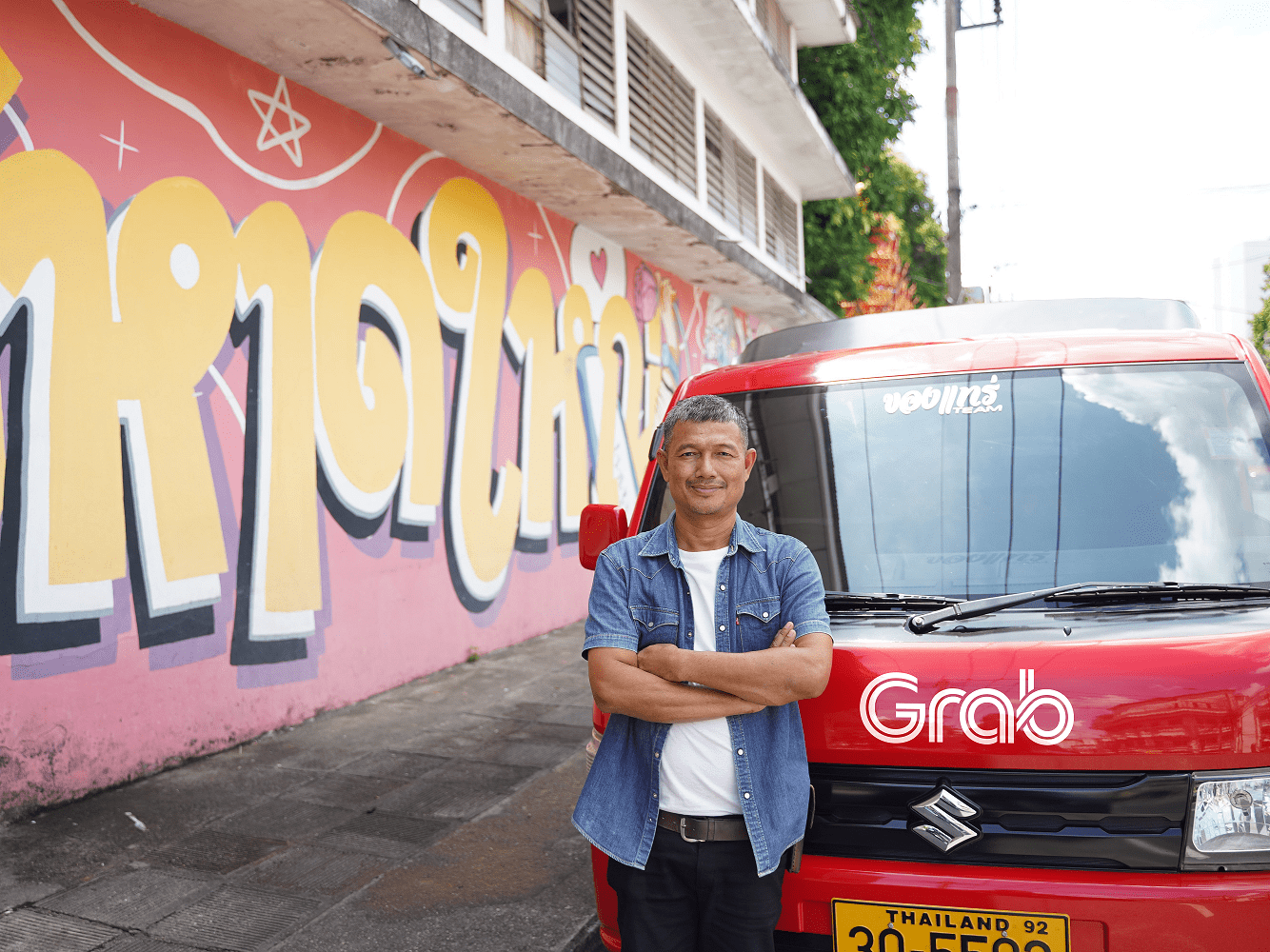 A lifeline for Thailand’s Rod-Daeng and Tuk-Tuk Drivers