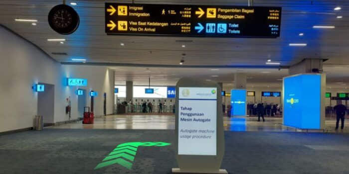 Soekarno-Hatta International Airport (CGK) transfers - Grab