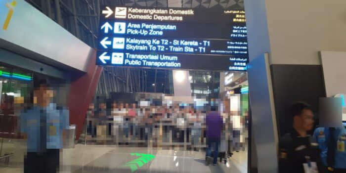 Soekarno-Hatta International Airport (CGK) transfers - Grab