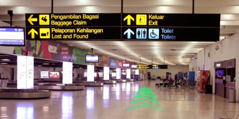 Soekarno-Hatta International Airport (CGK) transfers - Grab