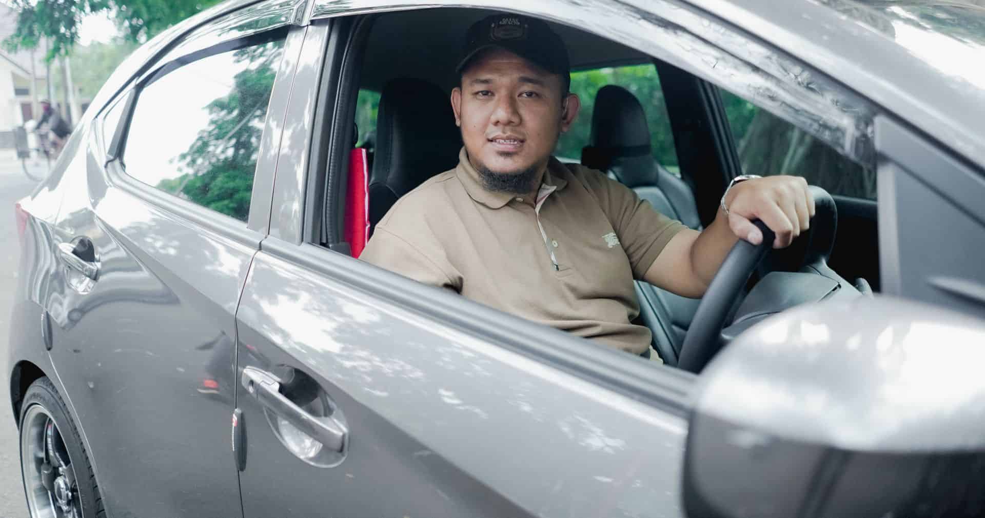 Kisah Fajar Shiddiq, Mitra Pengemudi Tuli Pertama di Kota Bandung | Grab ID