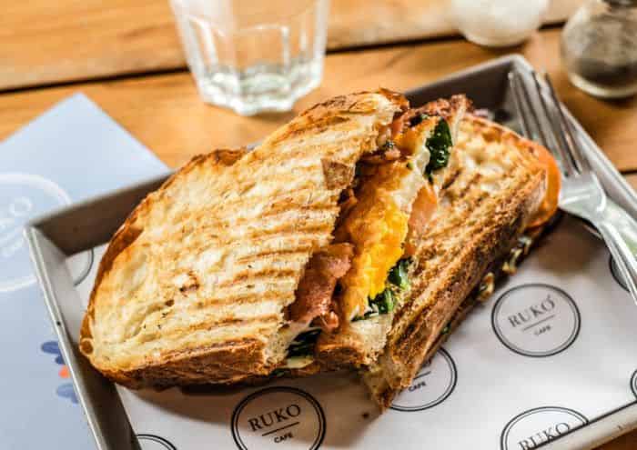 5 Best Cafes in Canggu for Beautiful Bali Breakfasts | Grab ID