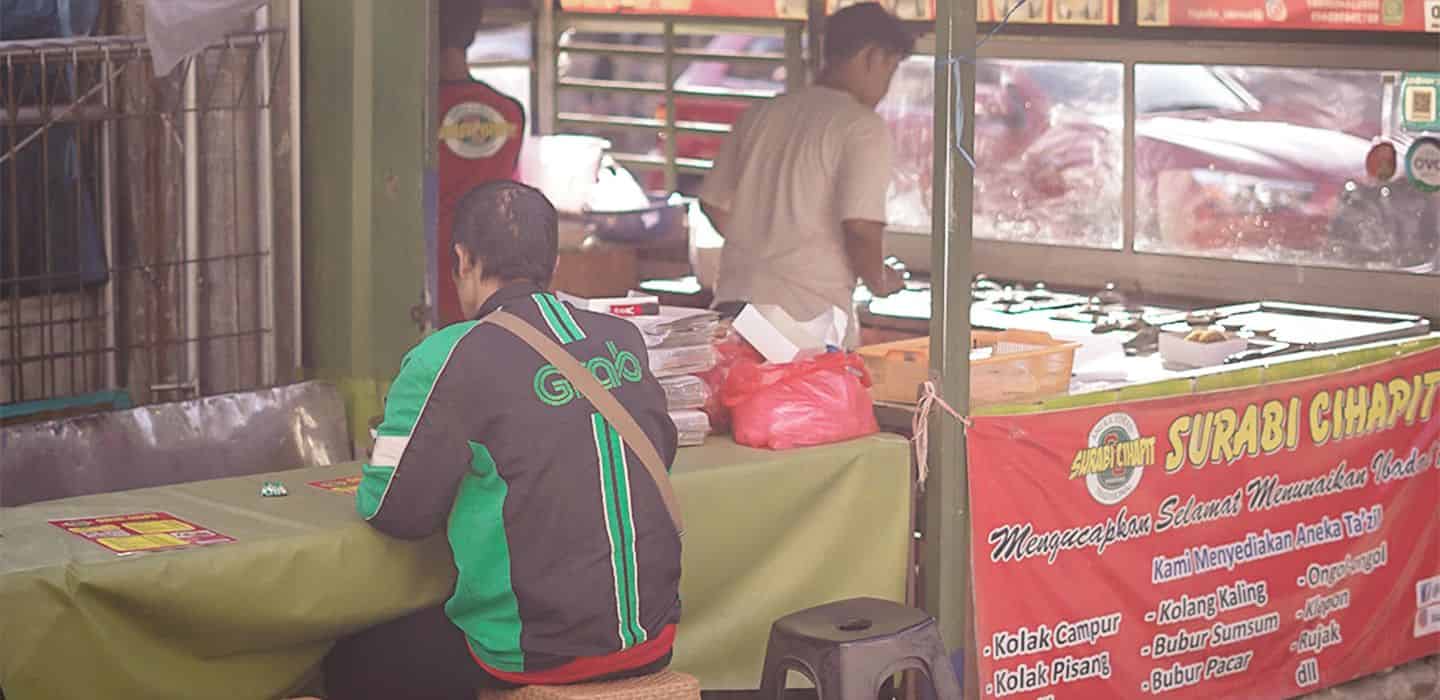 Surabi Cihapit yang Selalu Bikin Asik | Grab ID